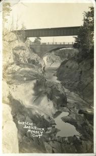 Copper Cliff at War